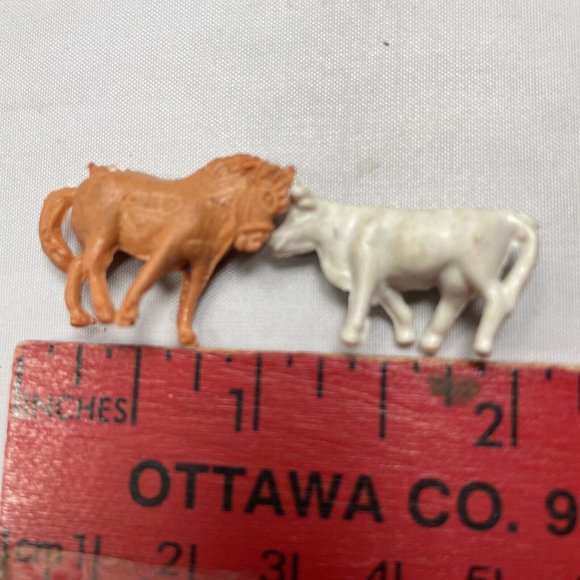 Hong Kong | Toys | Vintage Farm Set Mini Figure Toy Lot Made In Hong ...